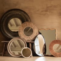 Espejo irregular de madera de abeto, 75x70 cm AJAM | Maisons du Monde