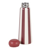 5 idées pour adopter le rouge cerise dans votre déco | Maisons du Monde