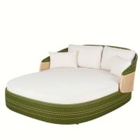 Himmelbett für den Außenbereich aus geflochtenem Kunstharz und hellem ...