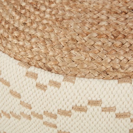 Pouf tressé imprimé géométrique beige et marron Aniatti | Maisons du Monde