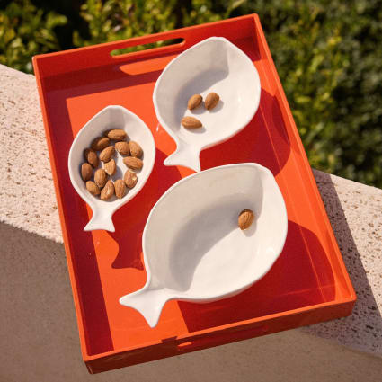 Set de 3 boles con forma de pez de gres modelado blanco Orphie ...