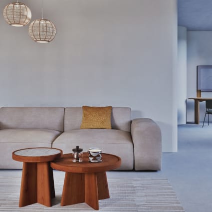 Tables gigognes rondes en bois d'acacia massif et marbre Babkha ...