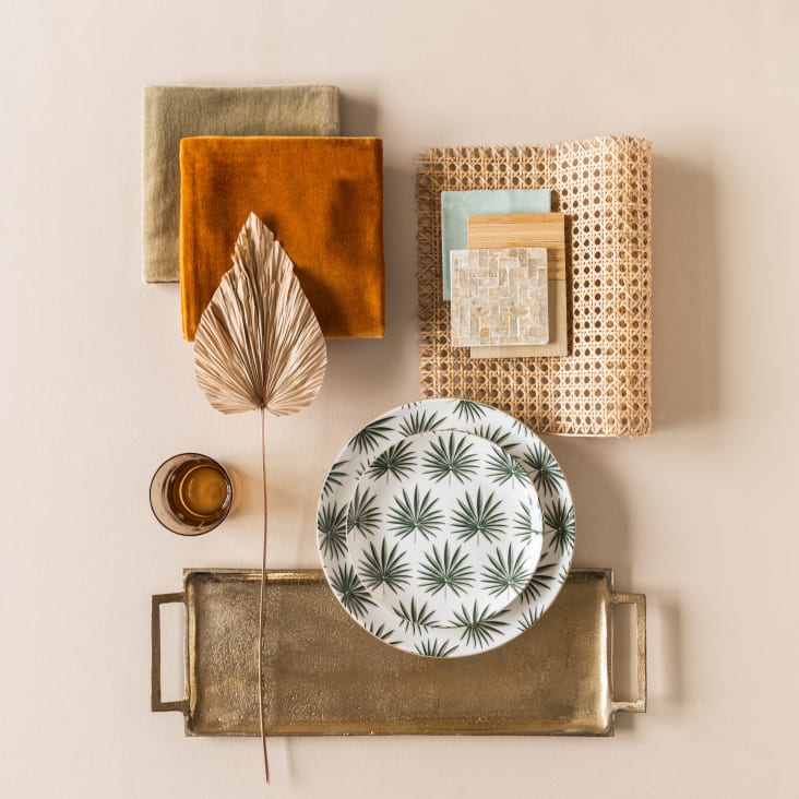 Bicchiere in vetro color ambra con motivo palme | Maisons du Monde