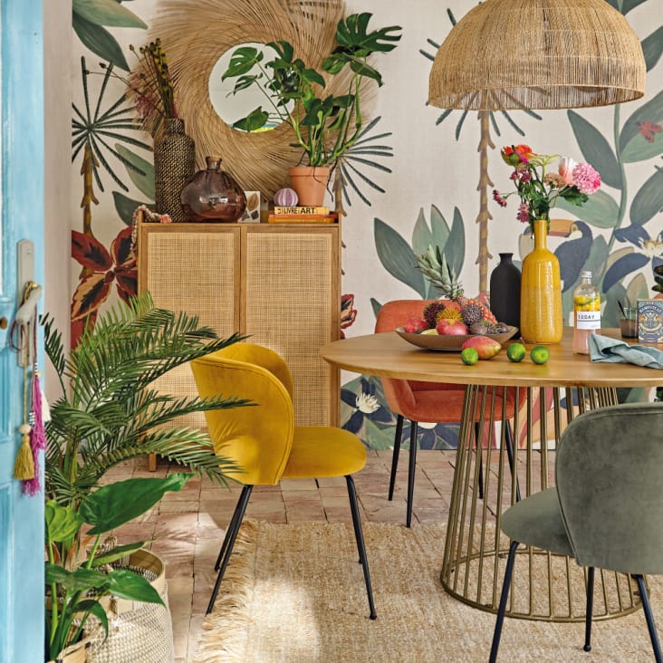 Chaise en velours ocre et acier noir Kate | Maisons du Monde