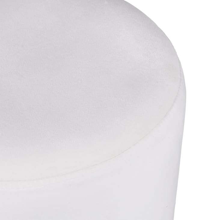 Pufe redondo em veludo cru e dourado MANDURIAN | Maisons du Monde