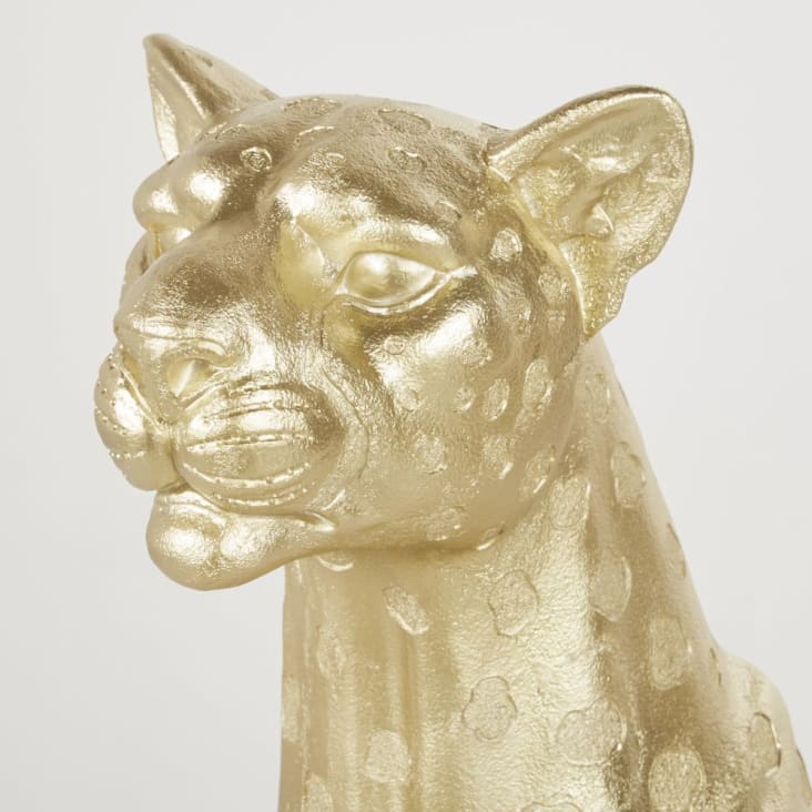 Statue lionne en polyrésine dorée H90 | Maisons du Monde