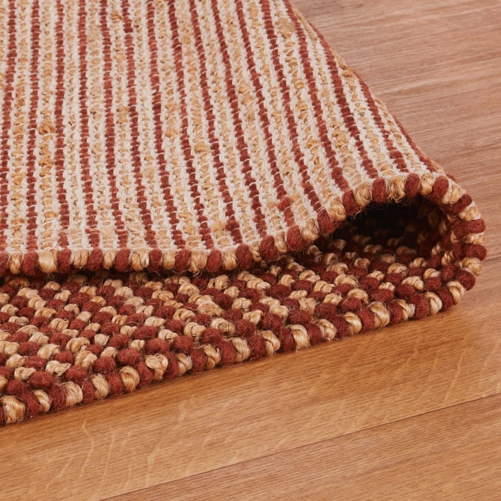 Tapis tissé en relief en laine, jute et coton terracotta et beige ...