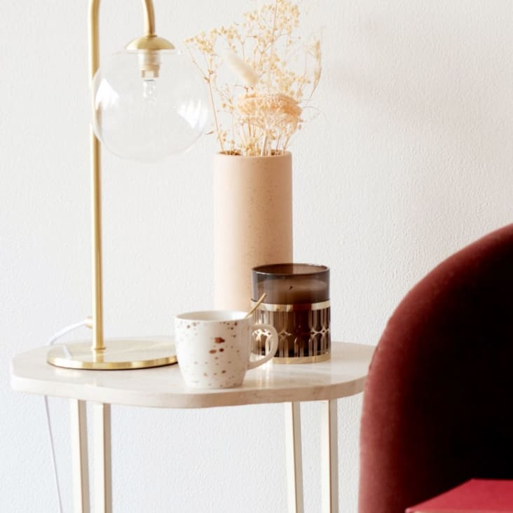 Vergulde metalen lamp met glazen bol | Maisons du Monde