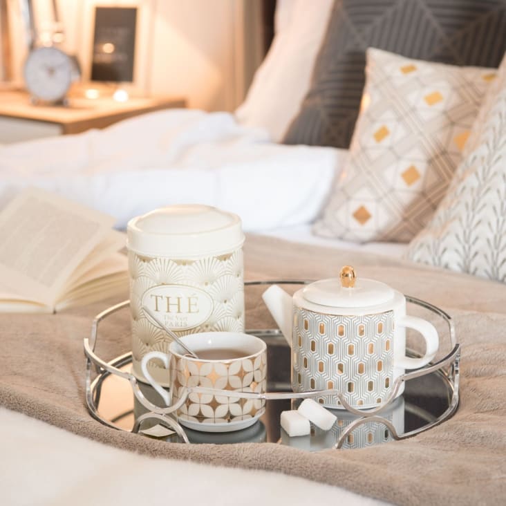 Getöntes Spiegel-Tablett aus silberfarbenem Metall | Maisons du Monde