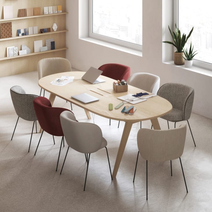 Stuhl mit graubeige Samtbezug und schwarzem Stahl Kate | Maisons du Monde