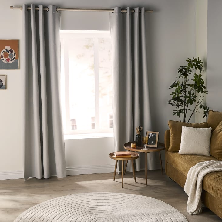 Verduisterende gordijn met oogjes van gerecycled geweven ecru polyester ...