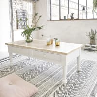 Table basse 5 tiroirs en bois massif, blanc/brun Tequila | Maisons du Monde