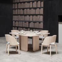 Table carrée en chêne 8 couverts teinte claire Taylor | Maisons du Monde