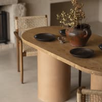 Table de salle à manger ovale en microciment beige 220x75cm Mocca ...