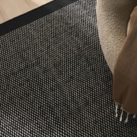Tapis fabriqué à partir de matériaux recyclés noir 160x230 Tom ...