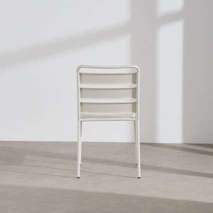 Sedia in acciaio color argilla Belleville | Maisons du Monde