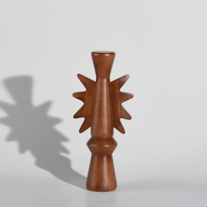Statue totem en bois de manguier H50 Tesma | Maisons du Monde