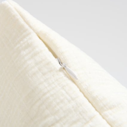 Capa de almofada texturizada em tom off-white, 40x40 Alisse | Maisons ...