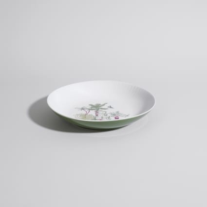 Plato hondo de porcelana verde, blanca y rosa Camélia | Maisons du Monde