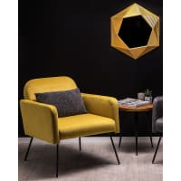 Fauteuil en chêne et velours caramel Sandor | Maisons du Monde