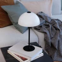 Lampe à poser en opale blanc Morph | Maisons du Monde