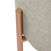 Puf estructura y patas tapizadas en boucle topo | Maisons du Monde