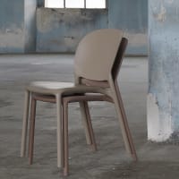 Chaises en polypropylène et acier beiges (x2) Fiby | Maisons du Monde