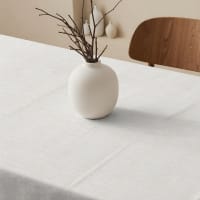Mantel antimanchas floral texturizado crudo 140x100 cm Tarel | Maisons ...