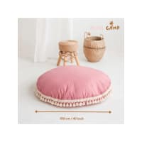 Grand coussin de sol avec pompons | Maisons du Monde