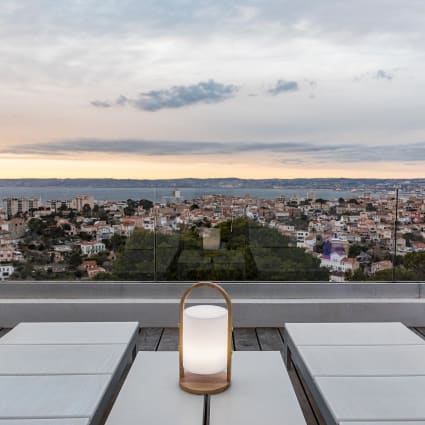 Lampada portatile senza fili Legno H37CM Woody | Maisons du Monde