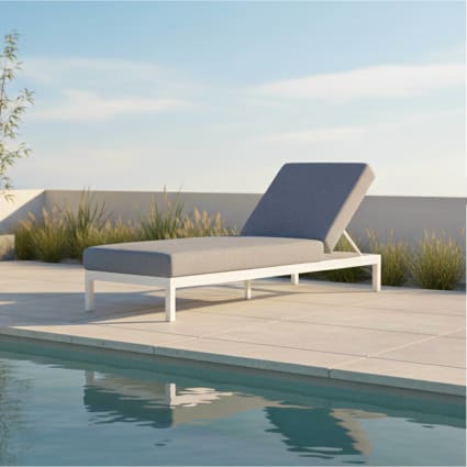 Tumbona de aluminio color gris claro Galapagos | Maisons du Monde