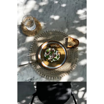 Set da tavola in erba marina e conchiglie naturale 38x38 cm Seagrass ...