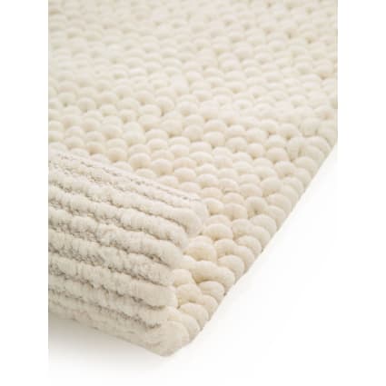 Alfombrilla de baño ivory 70x120 Lynn | Maisons du Monde