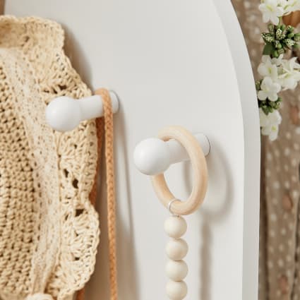 Portant Vêtements effet bois blanc | Maisons du Monde
