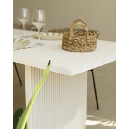 Table de salle à manger en bois blanc 180x75cm Bali | Maisons du Monde
