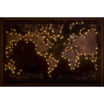 Cadre mappemonde en bois format horizontal | Maisons du Monde