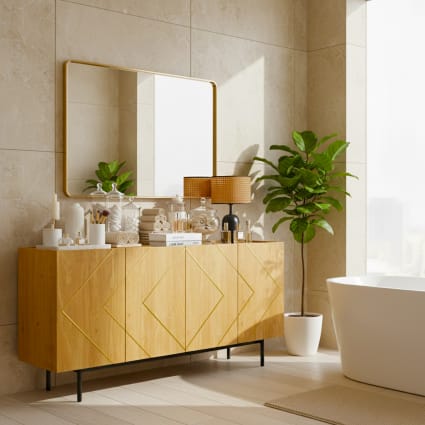 Badezimmerwaschtisch aus hellem Holz mit goldenen Details | Maisons du ...