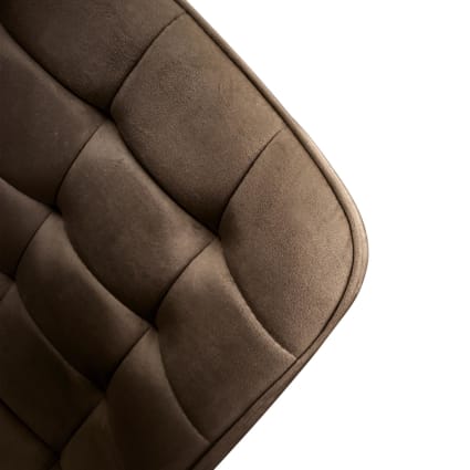 Lot de 4 chaises en tissu effet velours marron et pieds en métal noir ...