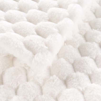 Plaid frosty imitation fourrure / sherpa naturel | Maisons du Monde