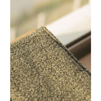 Sillón club con reposapiés verde Betsi | Maisons du Monde