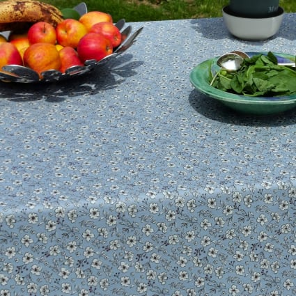Nappe enduite coton bleue carrée 120 x 120 cm | Maisons du Monde