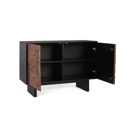 Credenza a due ante con disegni geometrici in legno di sheezam ...