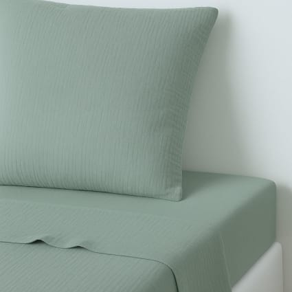 Drap plat gaze de coton vert céladon 270x300 Carla | Maisons du Monde