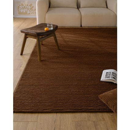 Tapis en laine avec relief marron 140x200 Castello | Maisons du Monde