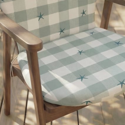 Wasserdichtes Kissen für Outdoor-Stühle grün und weiß 93x47x5 cm Kane ...
