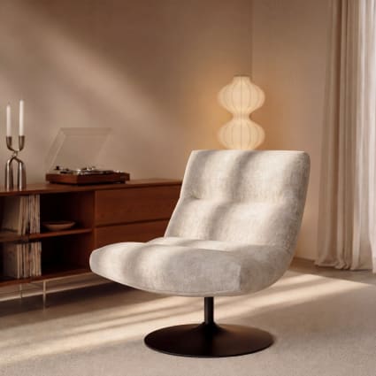 Fauteuil pivotant en velours texturé crème Roma | Maisons du Monde