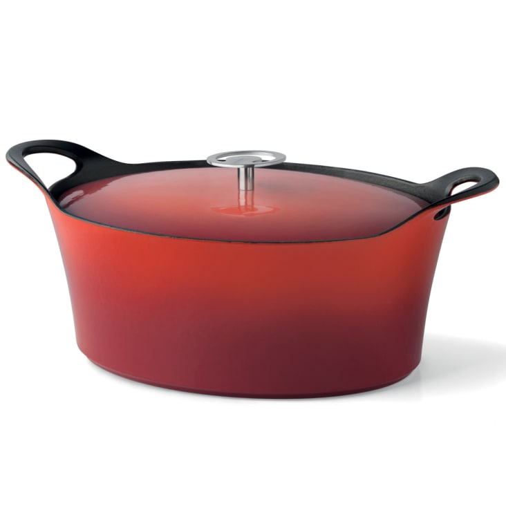 Pentola ovale in ghisa rosso ⌀ 29 cm e coperchio Volcan | Maisons du Monde