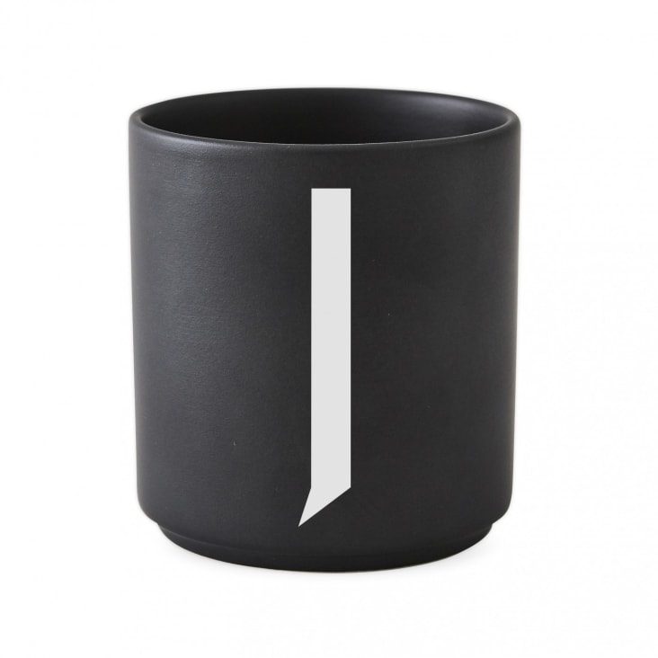 Tasse noire design letters porcelaine noir | Maisons du Monde