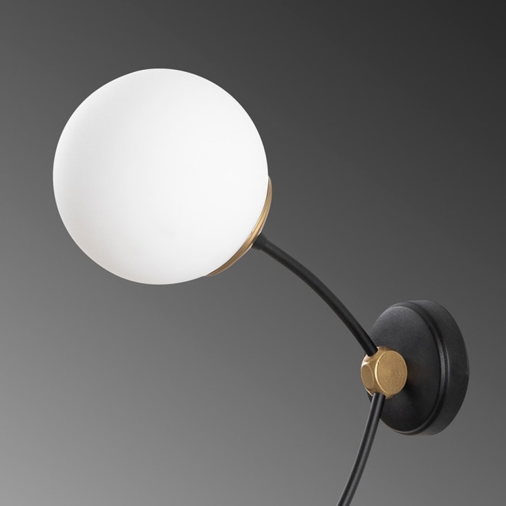 Aplique de pared sencillo negro con 2 luces y esferas blancas MOSOMA ...