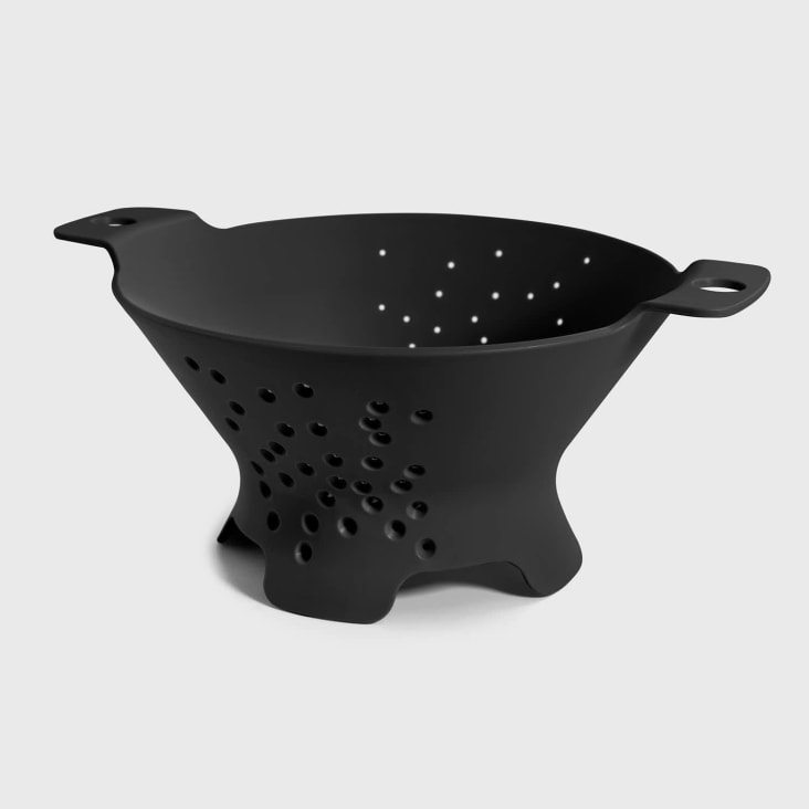 Colador en polipropileno negro ø25 Create | Maisons du Monde
